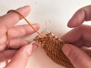 I-Cord-Rand stricken: So gelingt der perfekte Abschluss
