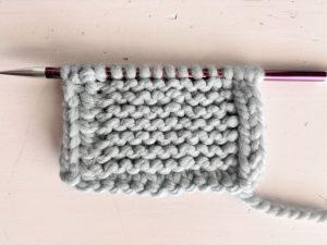 I-Cord-Rand stricken: So gelingt der perfekte Abschluss